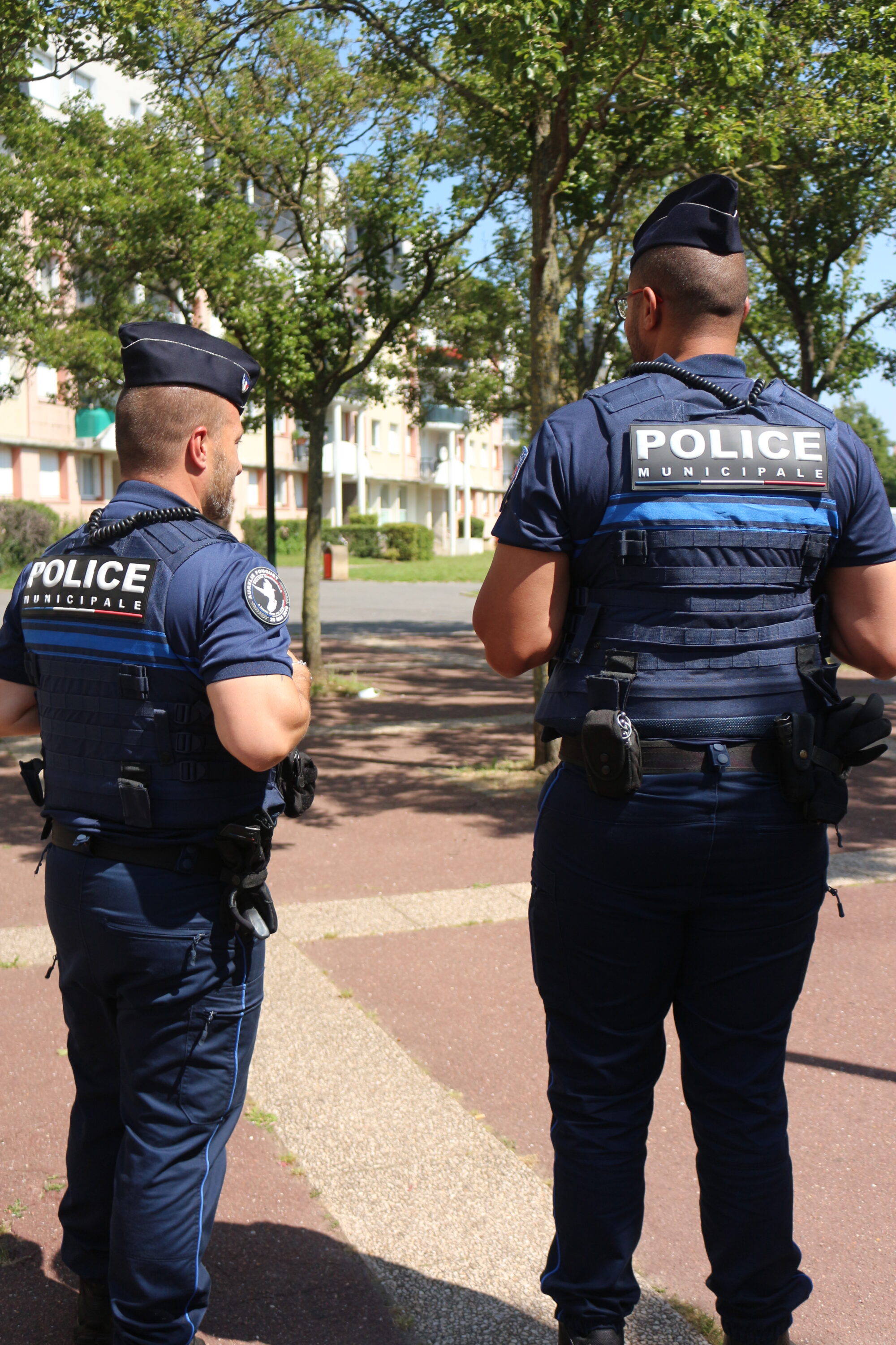 Officier De Police Municipale – Diplôme Pour Devenir Policier Municipal ...